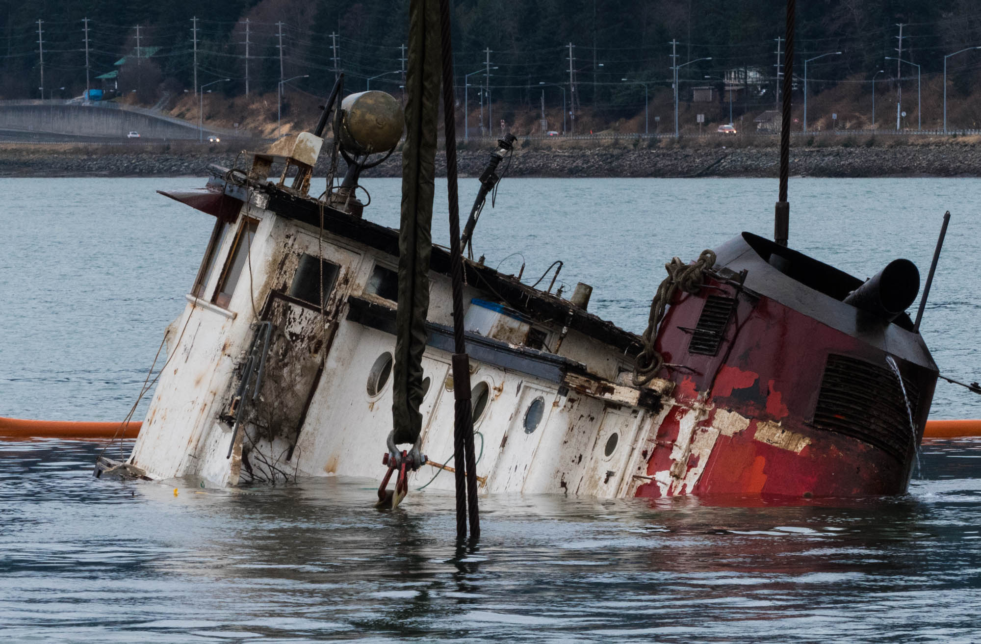 Alaska SB 92 would crack down on derelict boats
