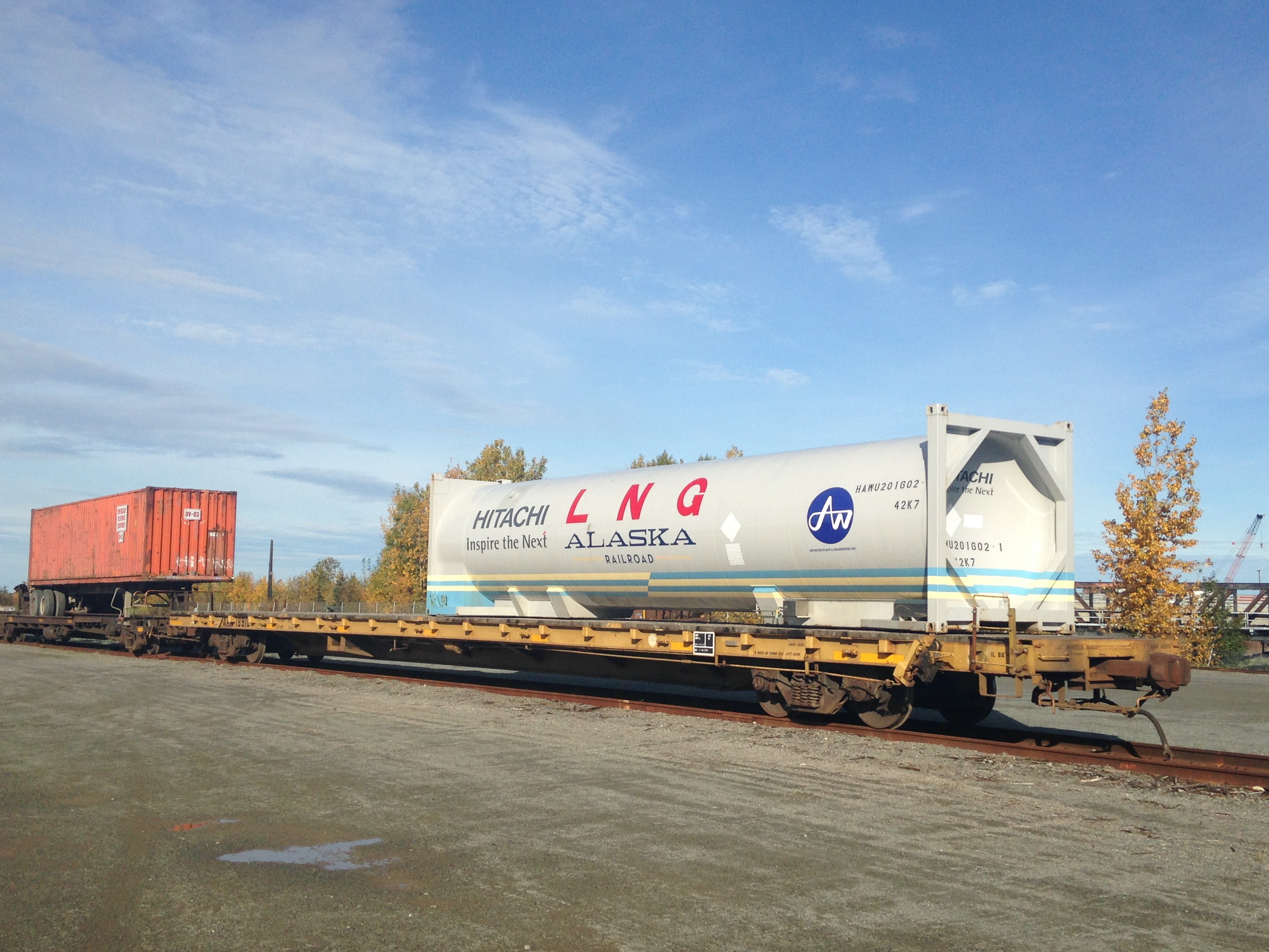 Alaska emergency crews study up for nation's first LNG by rail
