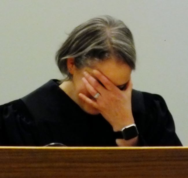 New Superior Court Judge Amy Gurton Mead takes oath, dons robe in ceremony