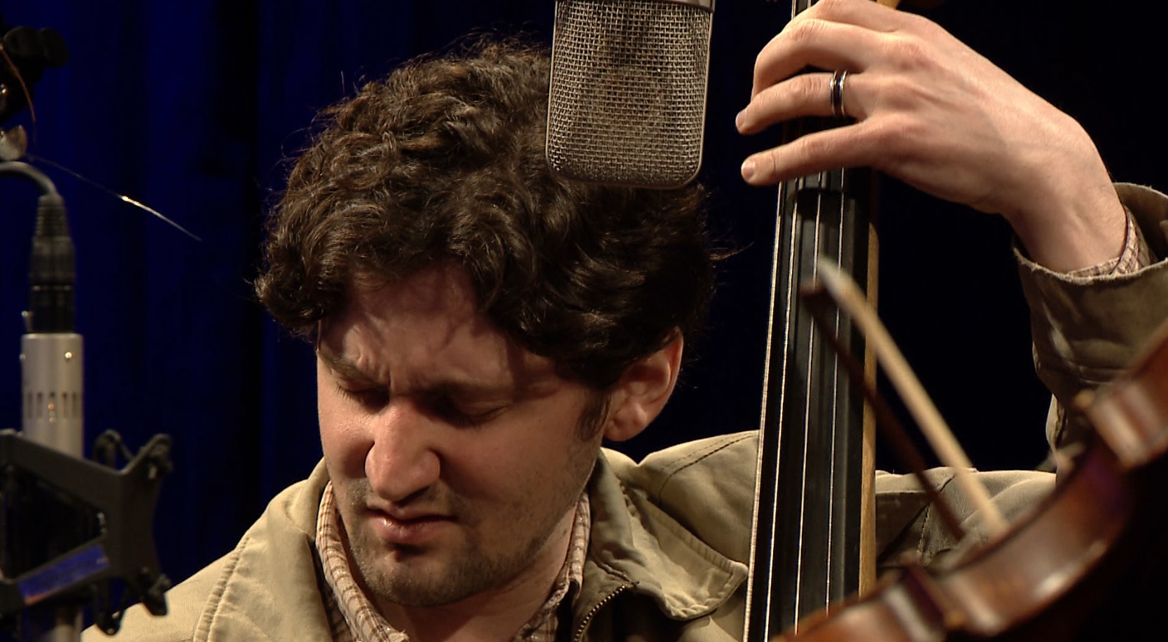 Red Carpet Concert: Ryan Bowers and the Brain Trust, 'Hard to Come Down'