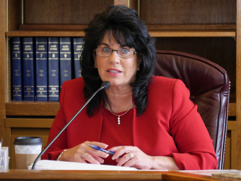 Alaska lawmakers receive sobering view of state budget challenges