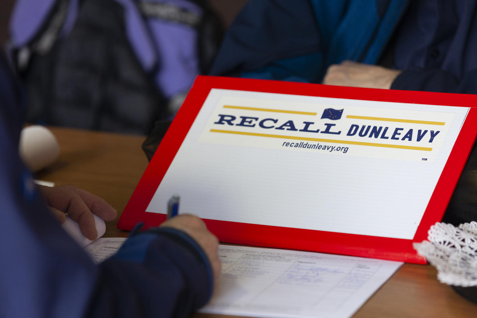 Recall Dunleavy campaign says it's received more than 4,000 petition ...