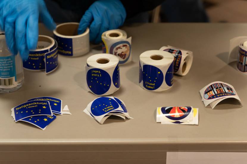 Trailing legislative Democrats pull ahead in Alaska ballot count ...