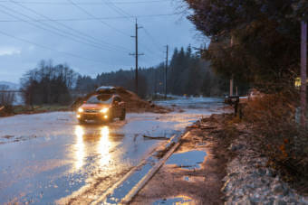 Heavy rains in Juneau cause flood risk, increase avalanche potential