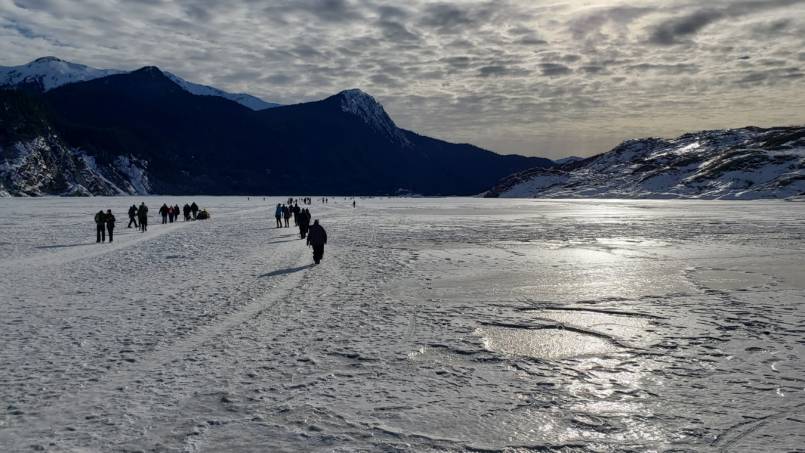 'Pretty foolhardy' to try crossing Mendenhall Lake's slushy ice now