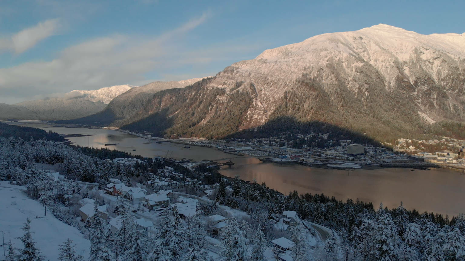 Warming trend after heavy snow raises avalanche danger in Juneau