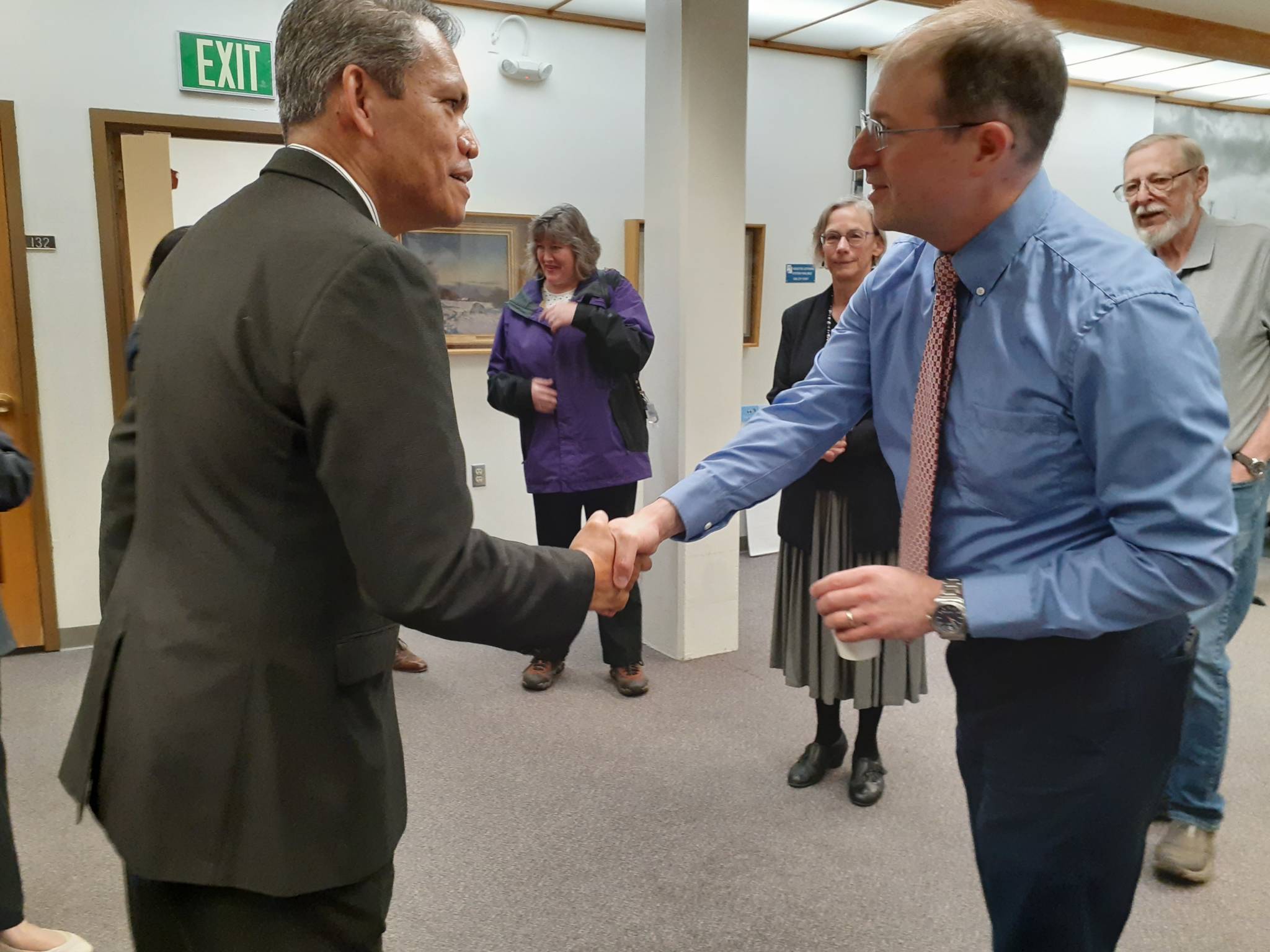 Consulate's visit to Juneau delivers services for hundreds of Filipino ...