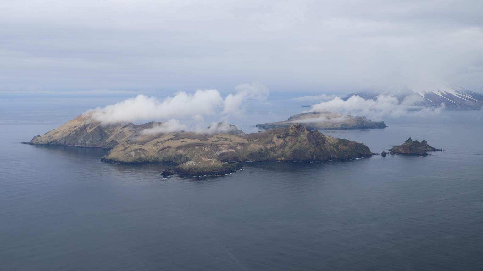 After thousands of years, a dormant volcano in the Aleutians might show ...