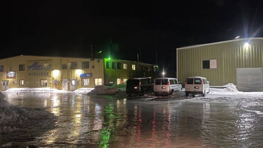 High winds cause Alaska Airlines jet to slide on icy Dillingham runway