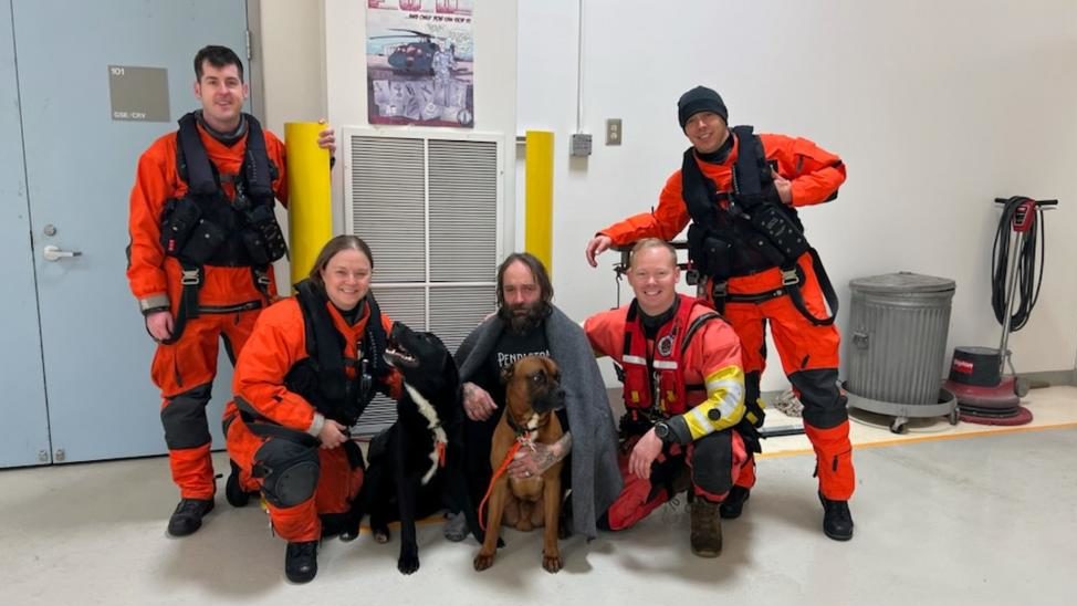 Juneau fisherman, 2 dogs rescued after abandoning ship