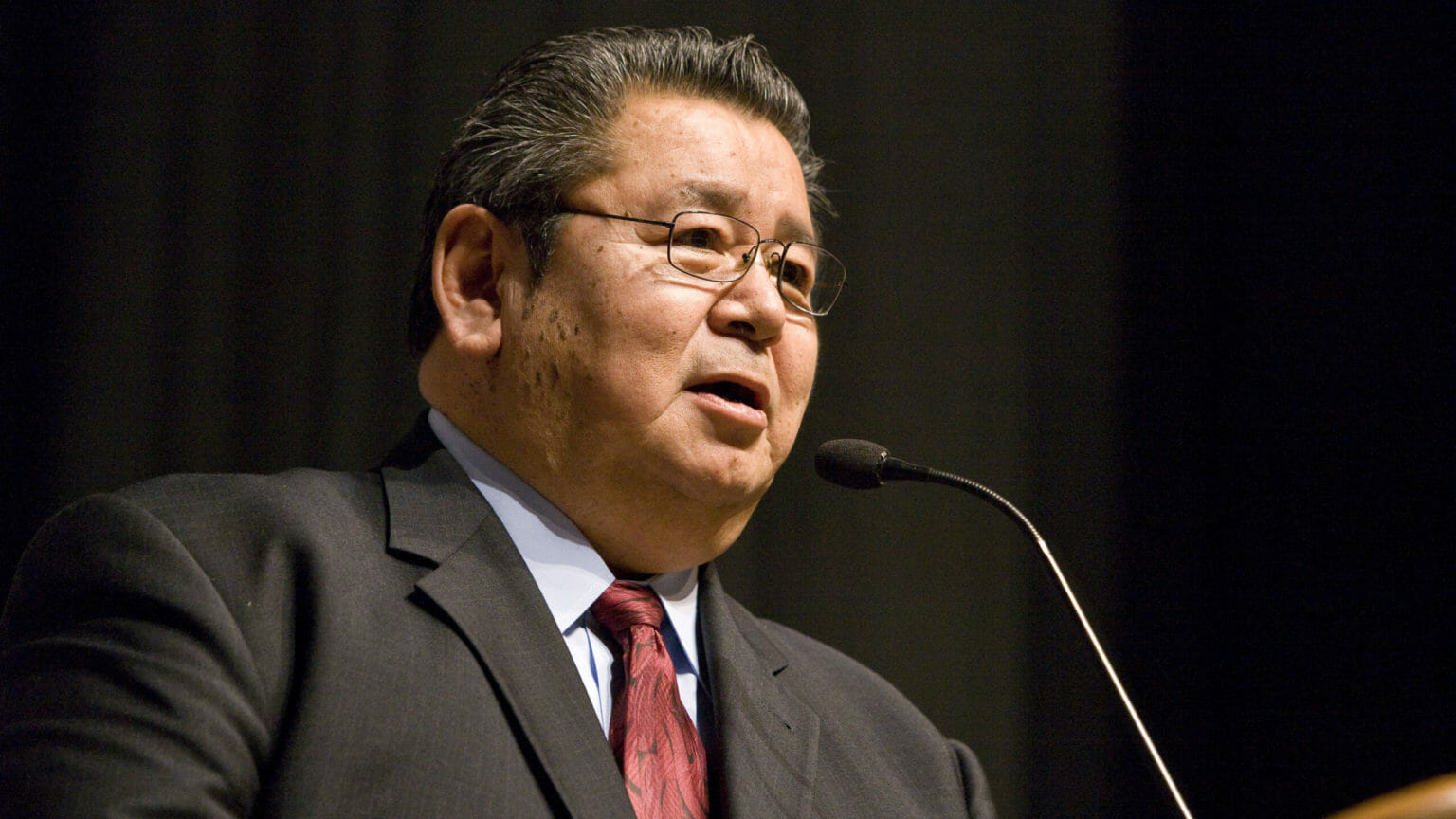 Alaskans remember Oliver Leavitt as an influential leader and whaling ...