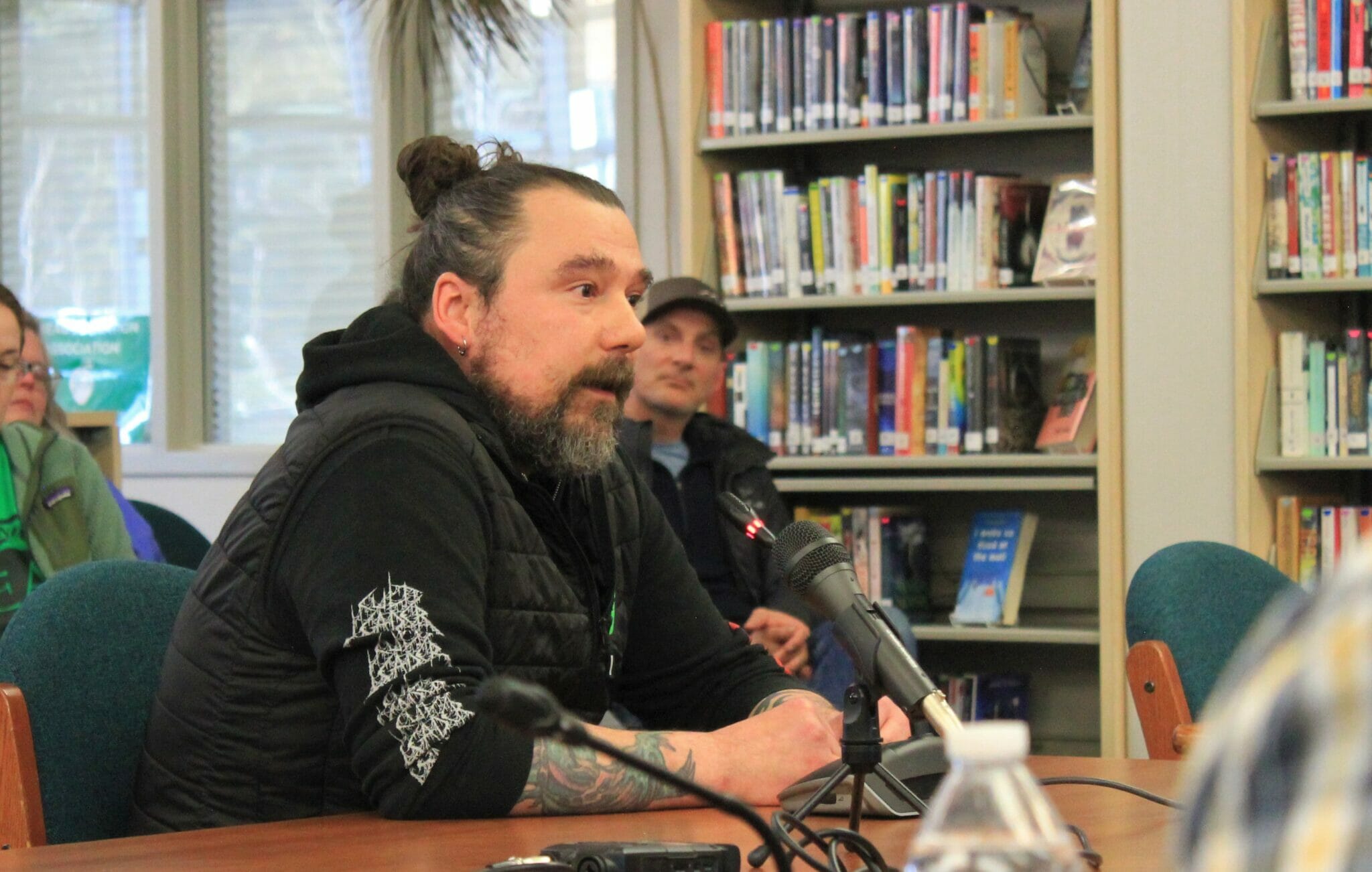 Juneau teachers limit their work to paid hours during contract negotiations