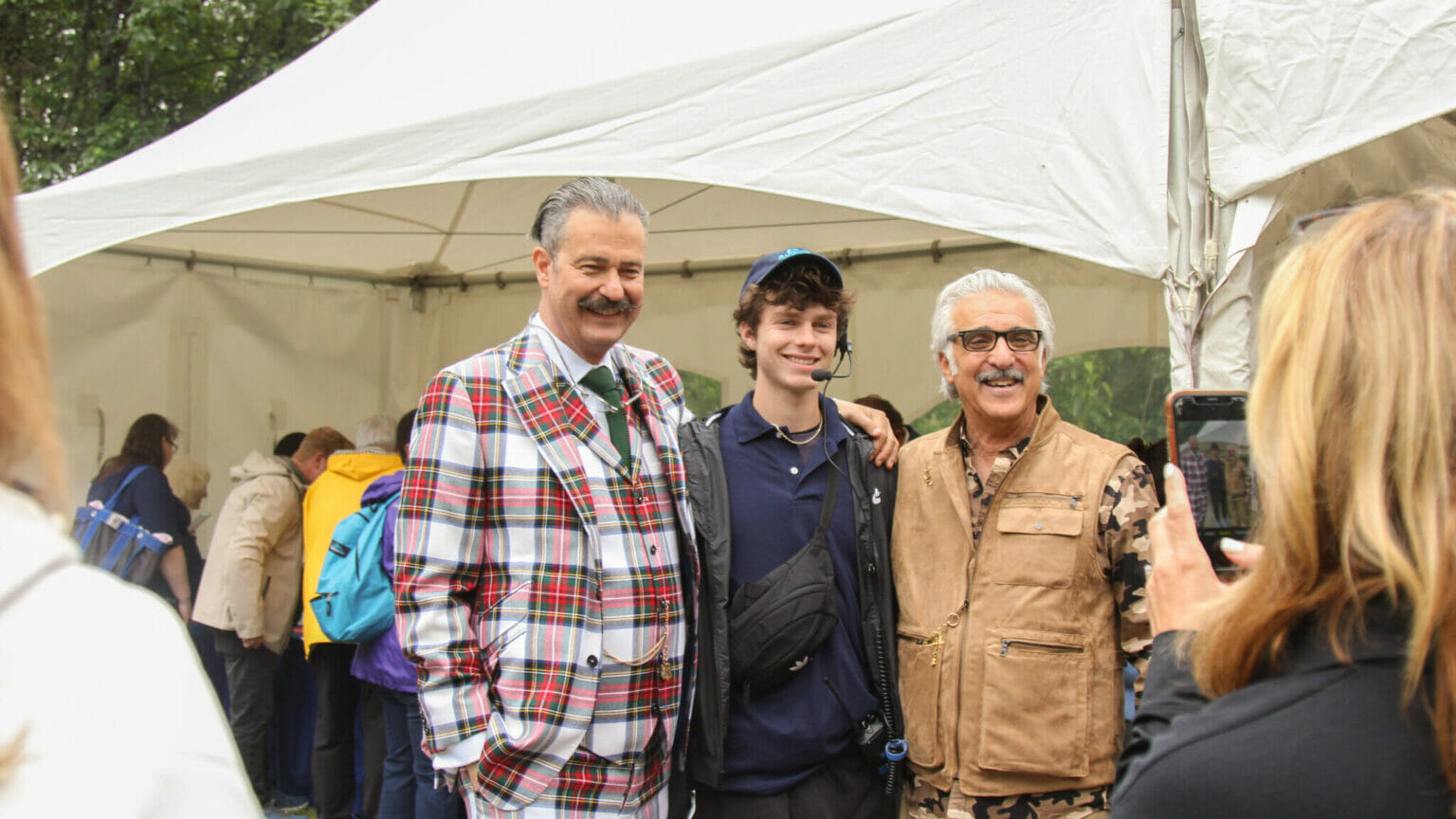 Thousands attend first-ever Alaska filming of ‘Antiques Roadshow’