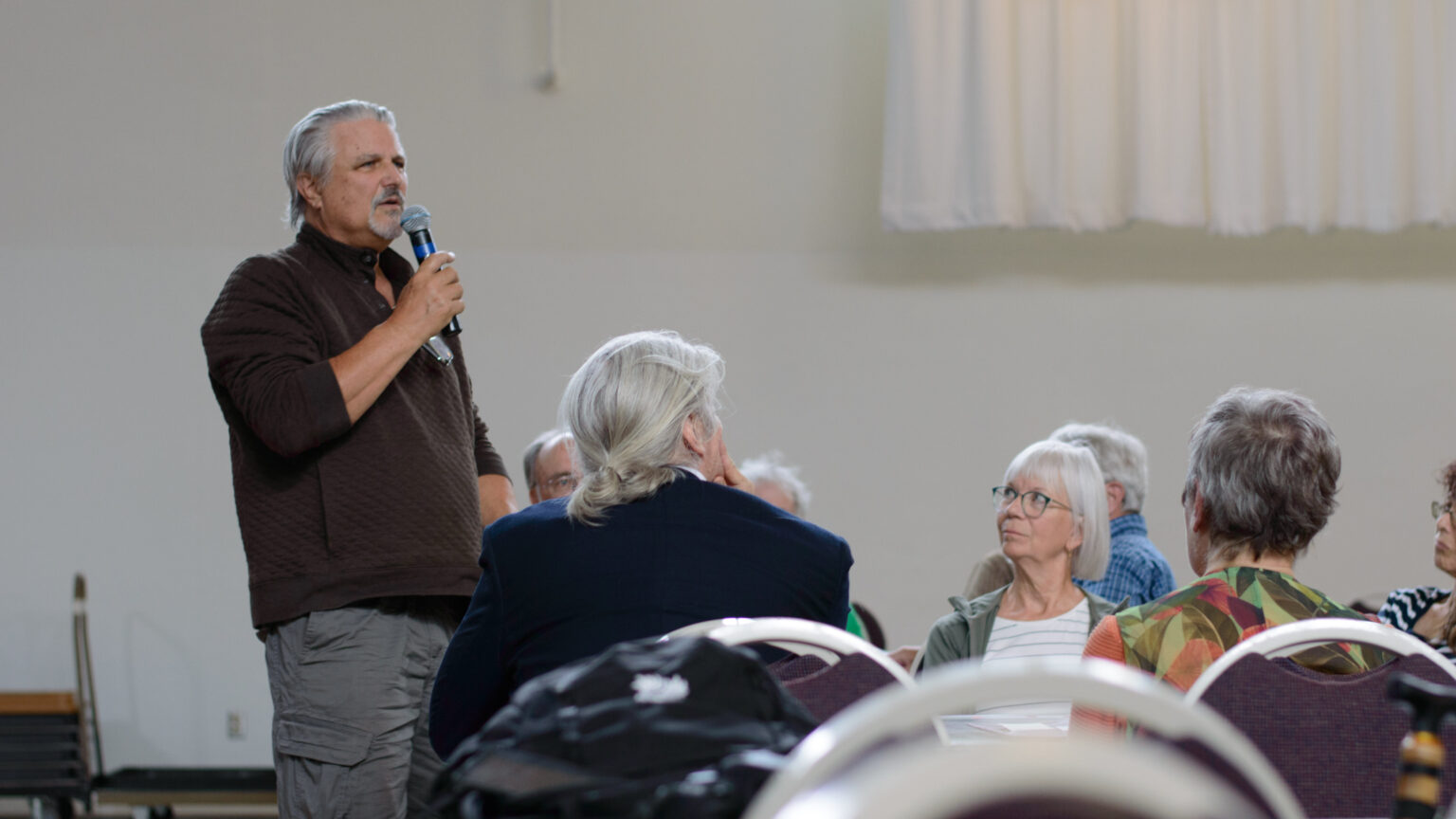 Juneau residents weigh in on future of Telephone Hill during open house