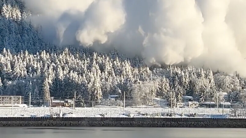 Avalanche danger remains high in Juneau as slide dusts downtown ...