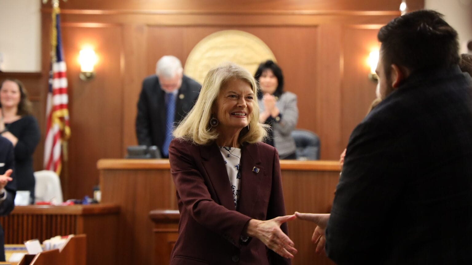 In speech to Alaska Legislature, Murkowski shows she’s outside Trump’s ...