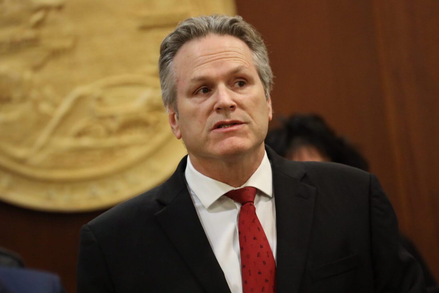 Alaska governor proposes new method for picking state judges