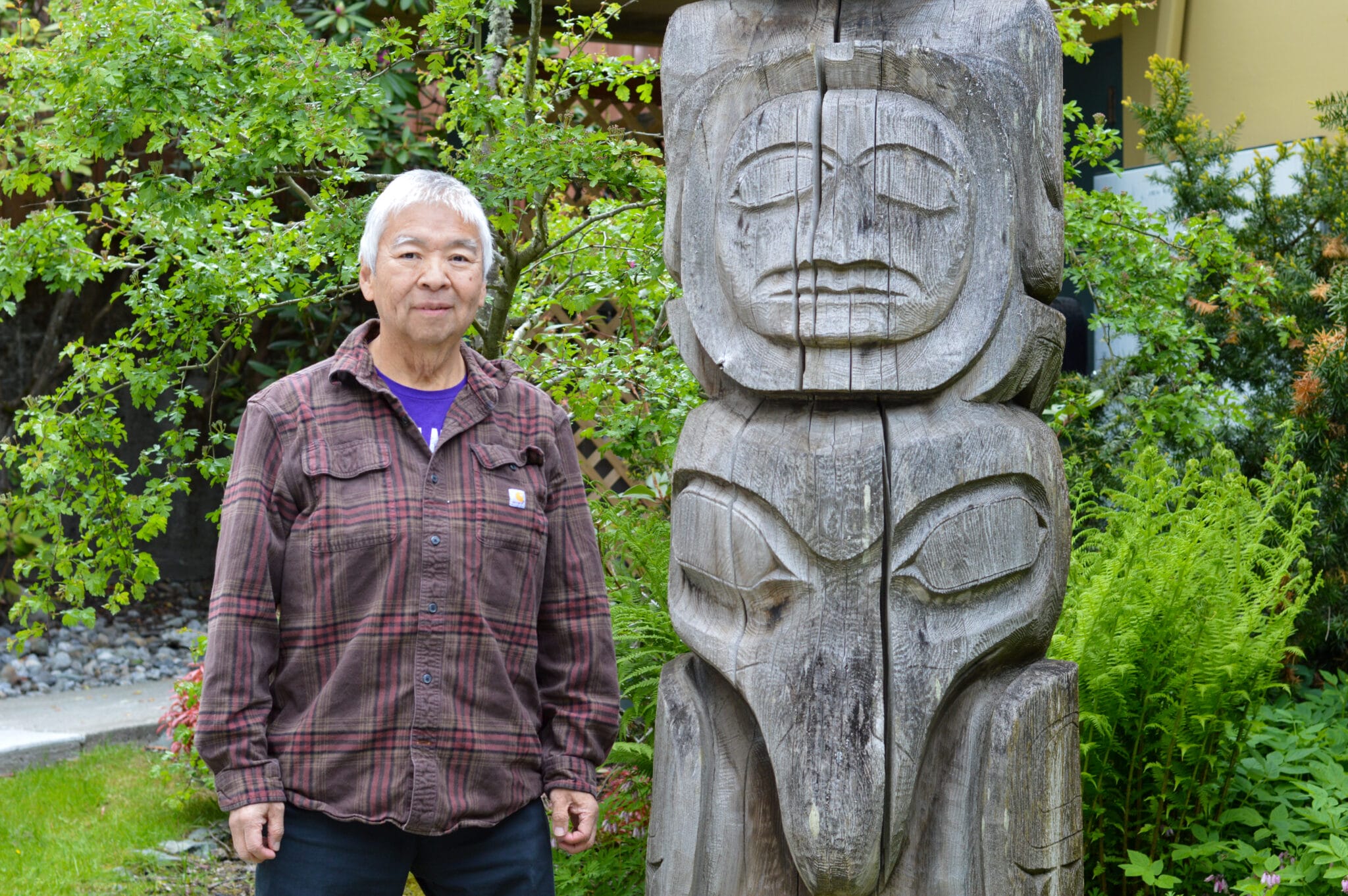 A tour bus backed into a totem pole in downtown Juneau, but it’s still ...