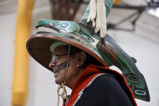 Lingít veterans hold space for dual identities during US Navy apology ...