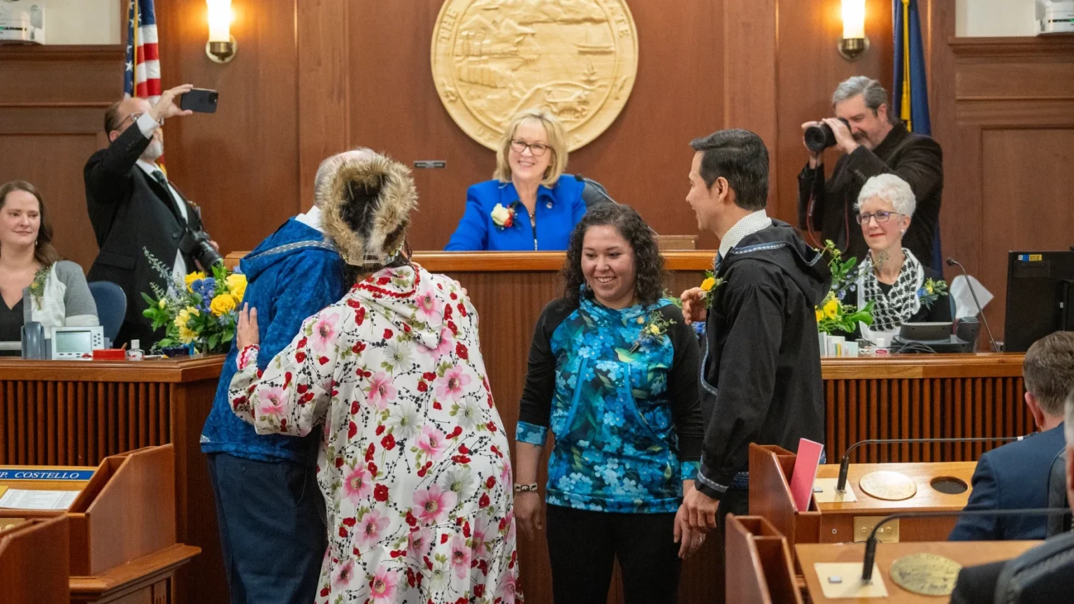 Alaska lawmakers gavel in, talk priorities on smooth first day of session