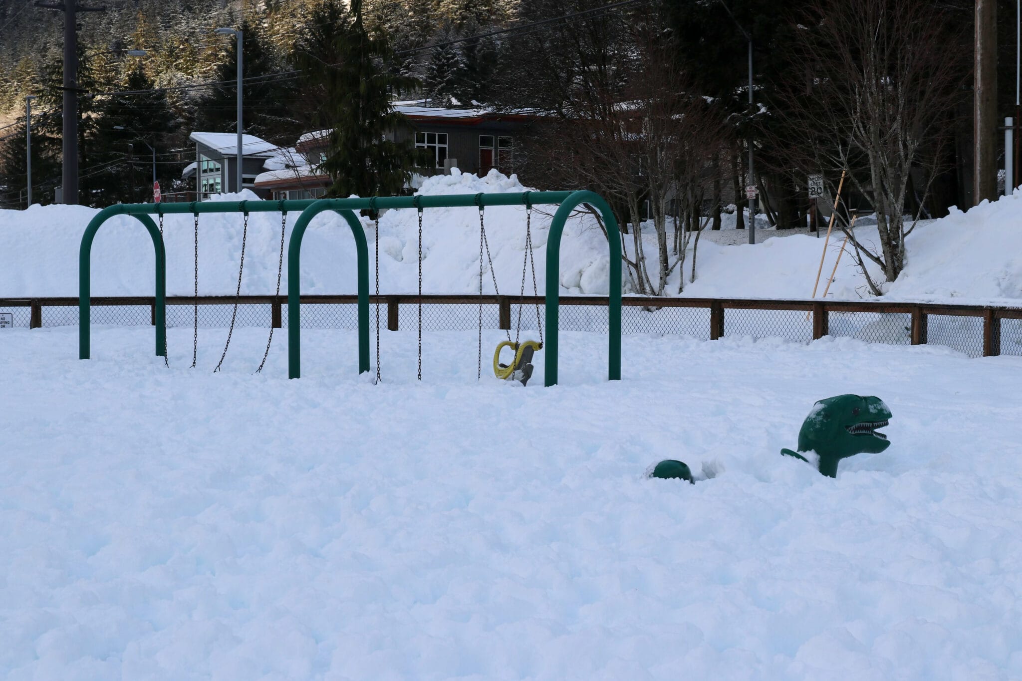Juneau School District closes elementary school for snow removal as ...